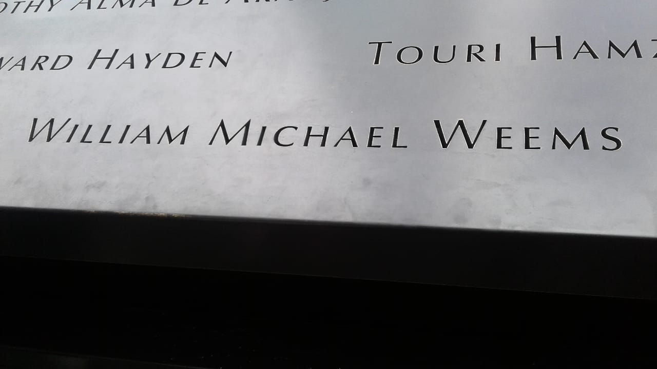 William Weems - Itemlive : Itemlive