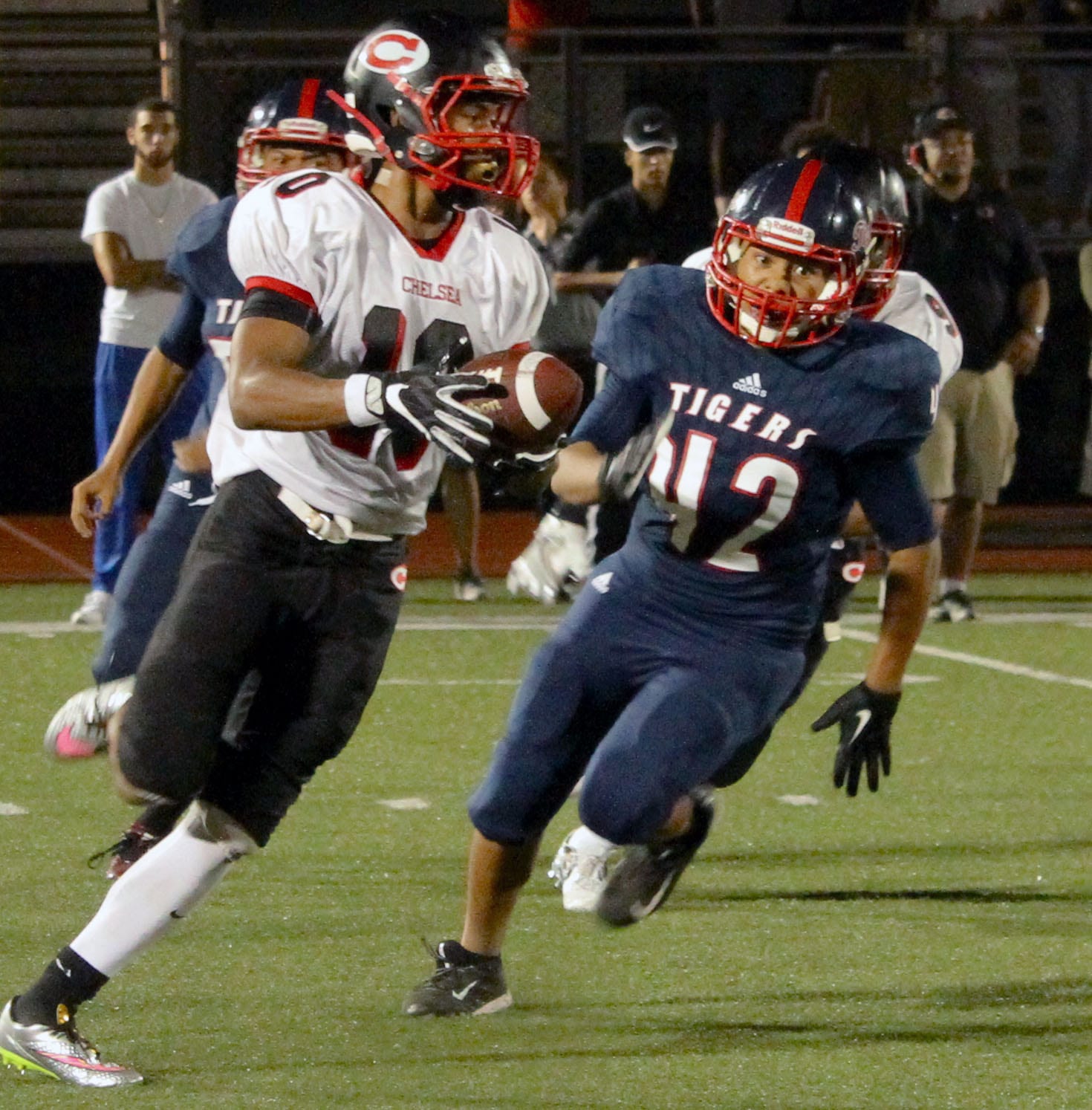 Tech on its way to state vocational football final - Itemlive