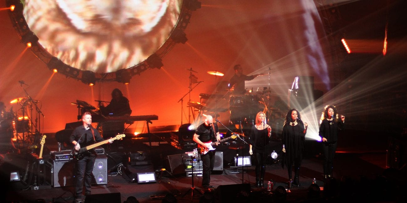 Brit Floyd puts on a sensational, psychedelic show in Lynn - Itemlive ...