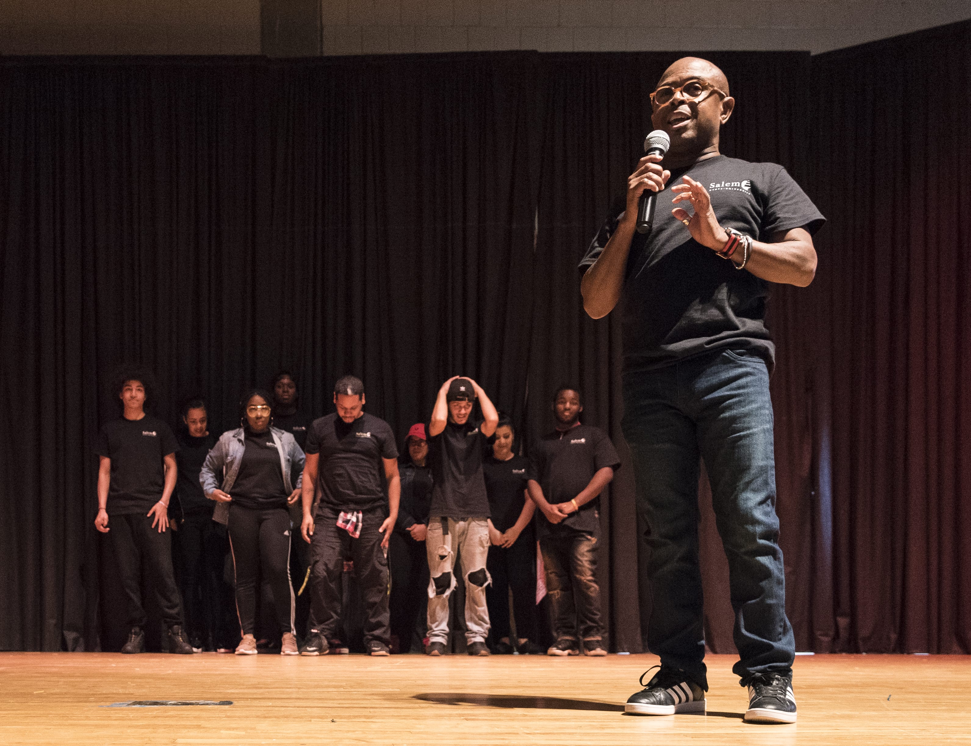 Jimmy Locust brings anti-bullying message to Lynn through dance - Itemlive