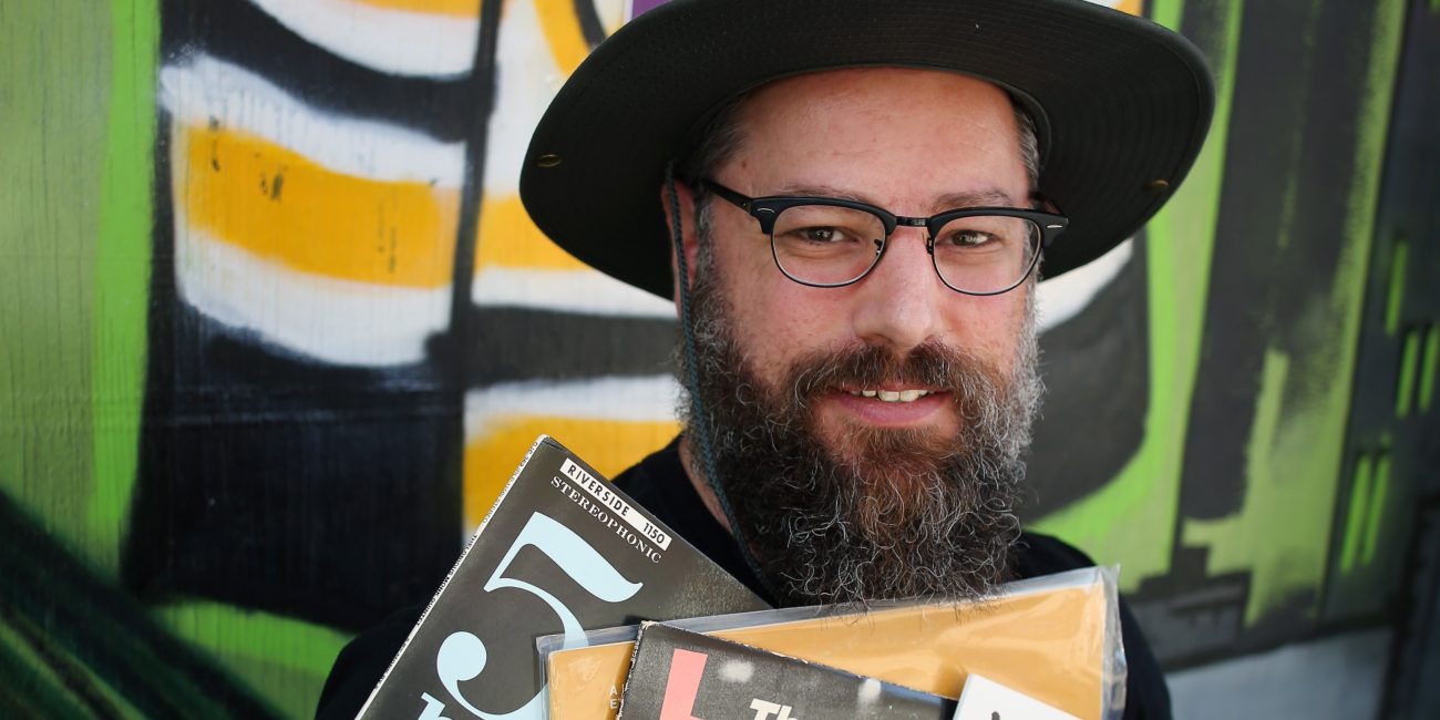 Albaum brings vinyl back to Lynn with open mic night - Itemlive : Itemlive