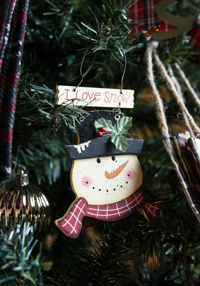 Saugus: Dec. 7-9 marks the opening weekend of the Festival of Trees at ...