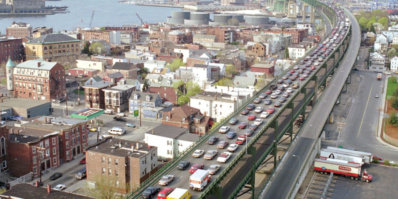 Taking a look at tackling traffic - Itemlive : Itemlive