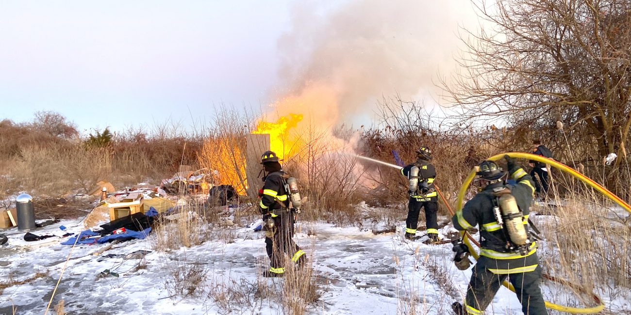 Firefighters extinguish propane fire - Itemlive : Itemlive