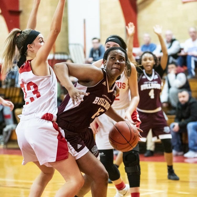 English's Mashayla Johnson commits to Massasoit - Itemlive