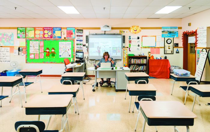 Teachers in a class by themselves - Itemlive : Itemlive