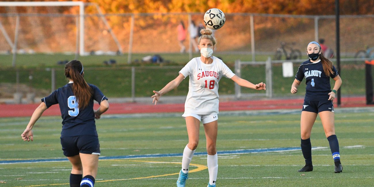 Saugus girls soccer wins big on Senior Day - Itemlive : Itemlive