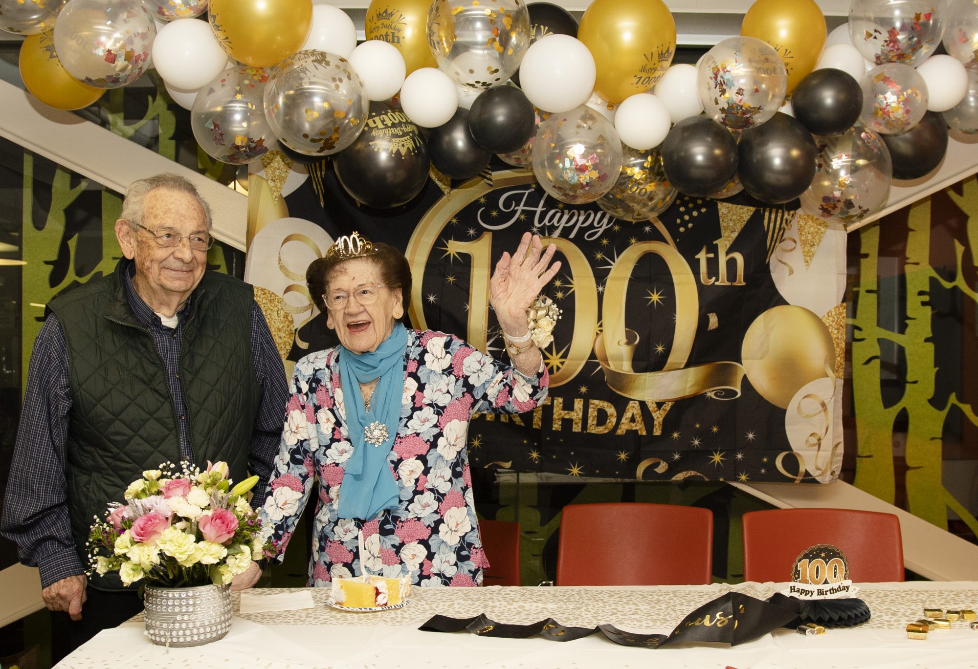 100 Year Old Lynn Woman Takes Life A Day At A Time Itemlive